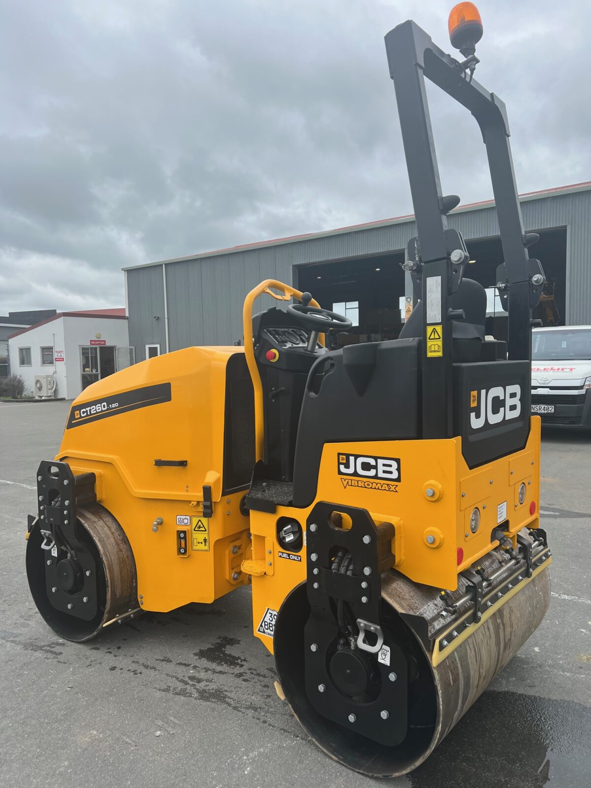JCB CT260-120 Tandem Roller - Telelift