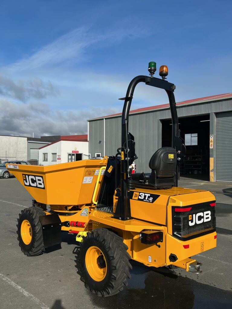 JCB 3STH-2S5 Swivel Site Dumper - Telelift