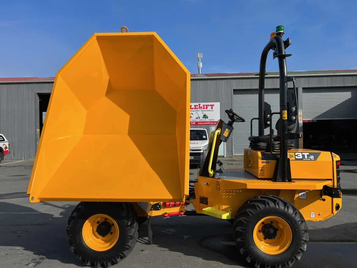 JCB 3STH-2S5 Swivel Site Dumper - Telelift
